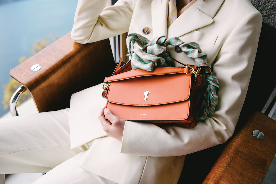 BALLY präsentiert das neue Taschenmodell Cecyle | Elite Magazin